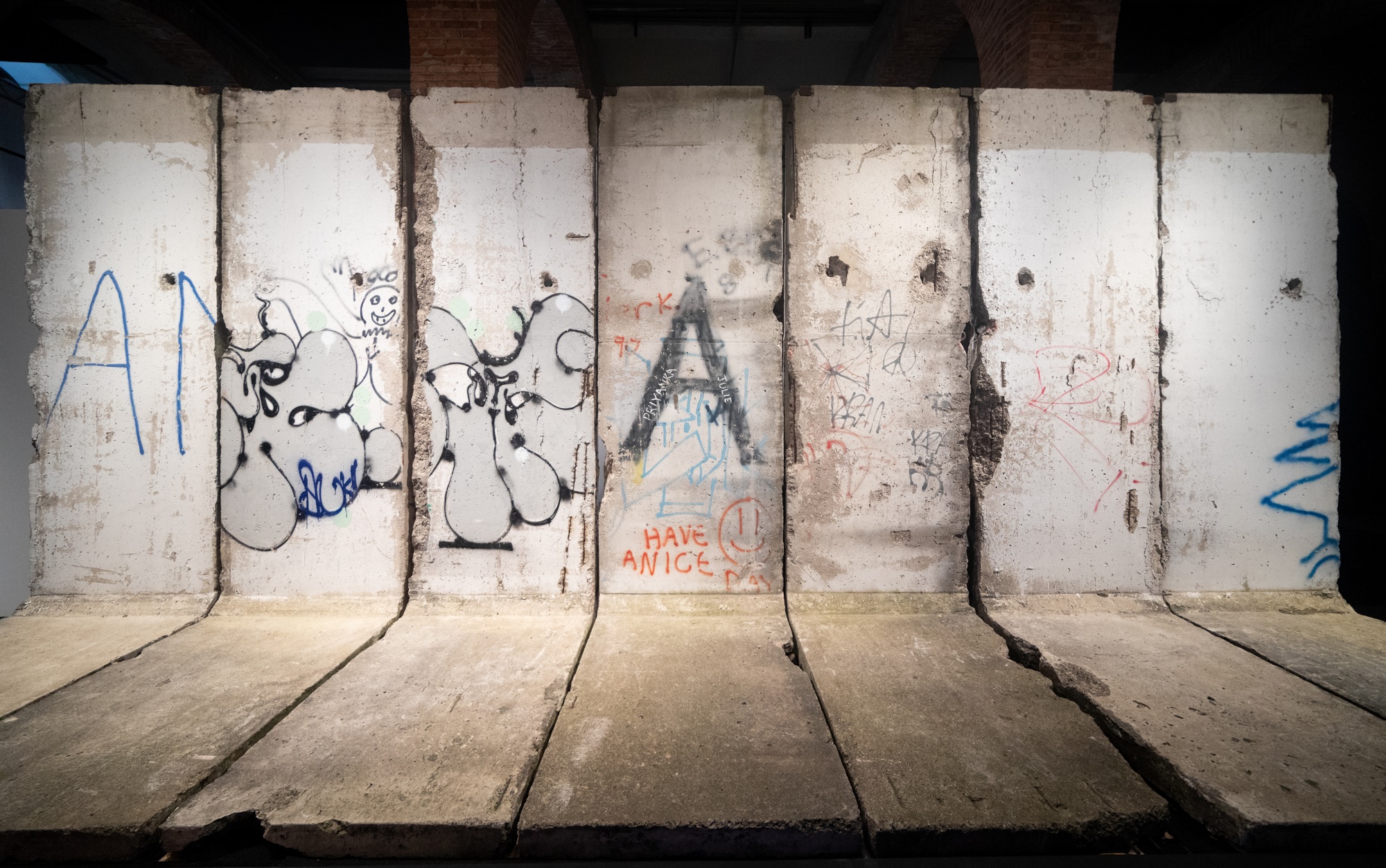 El Muro de Berlín. Un Mundo Dividido 2025 | Taquilla.com