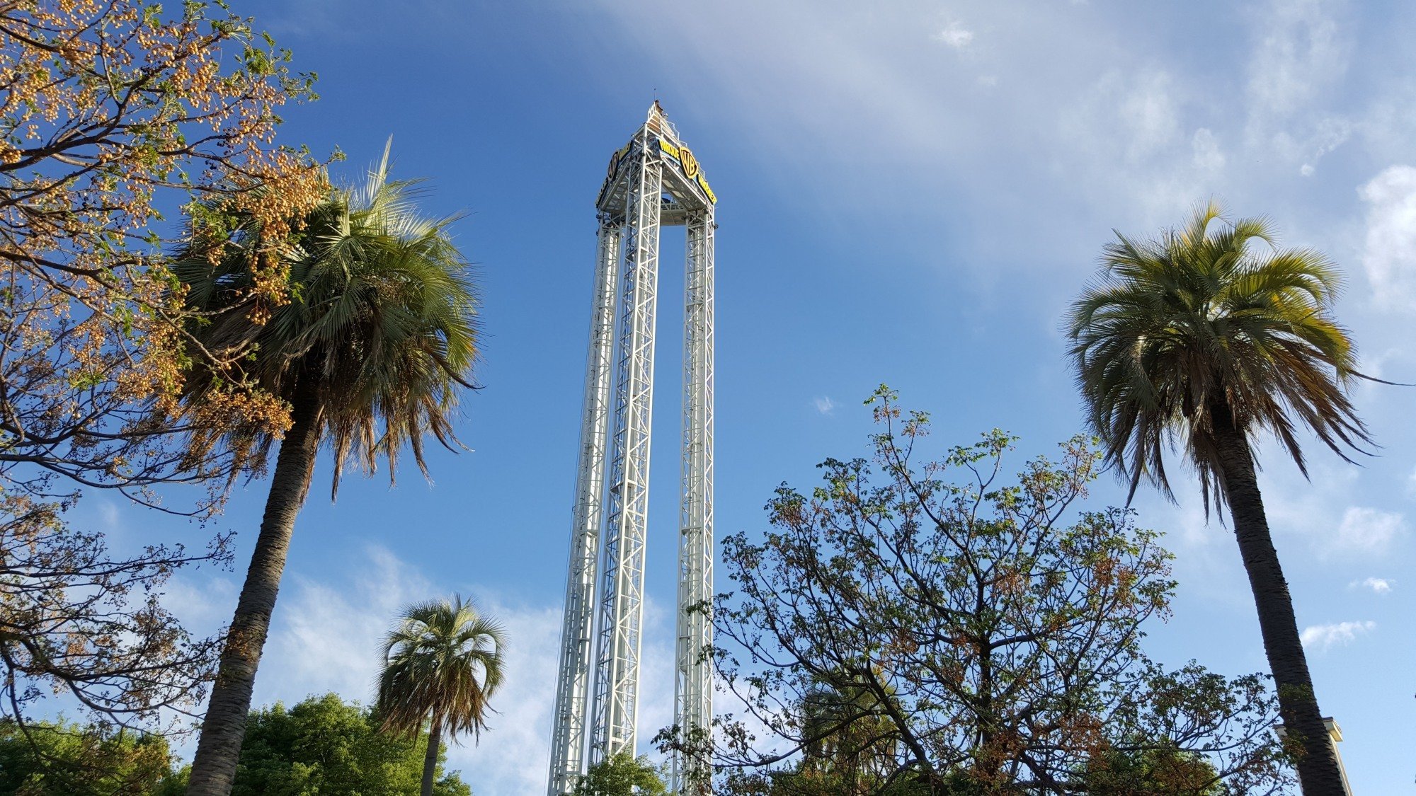 Cuánto mide la lanzadera del parque de atracciones - Viajessindestino.com